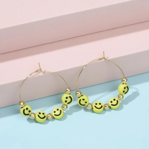 Kathrono | Jewelry | Cute 9s Y2k Style Beaded Smiley Face Emoji Hoop ...